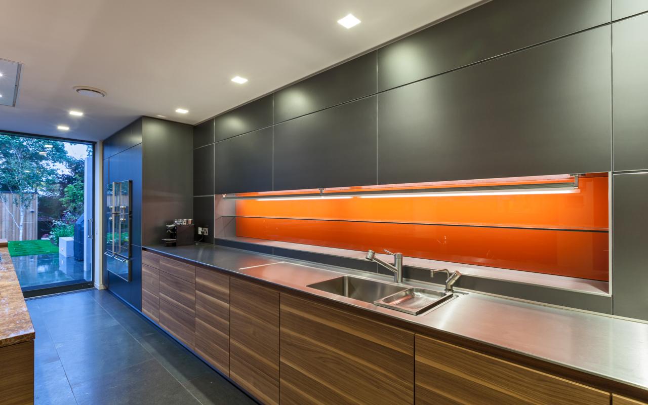 Hampstead House - Projects - Vode Lighting - Adaptive Architectural ...