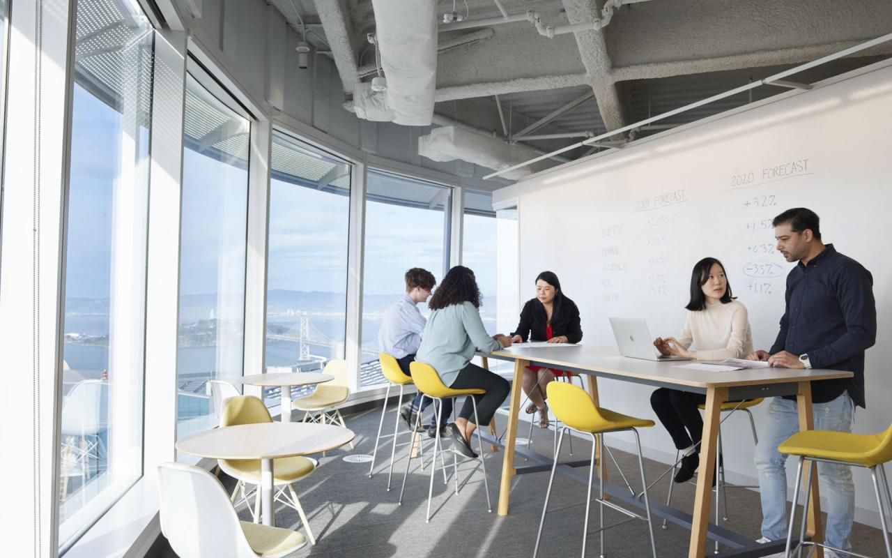 CBRE - Projects - Vode Lighting - Adaptive Architectural Lighting Systems