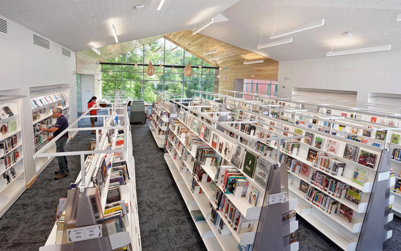 Varina Area Library - Projects - Vode Lighting - Adaptive Architectural ...